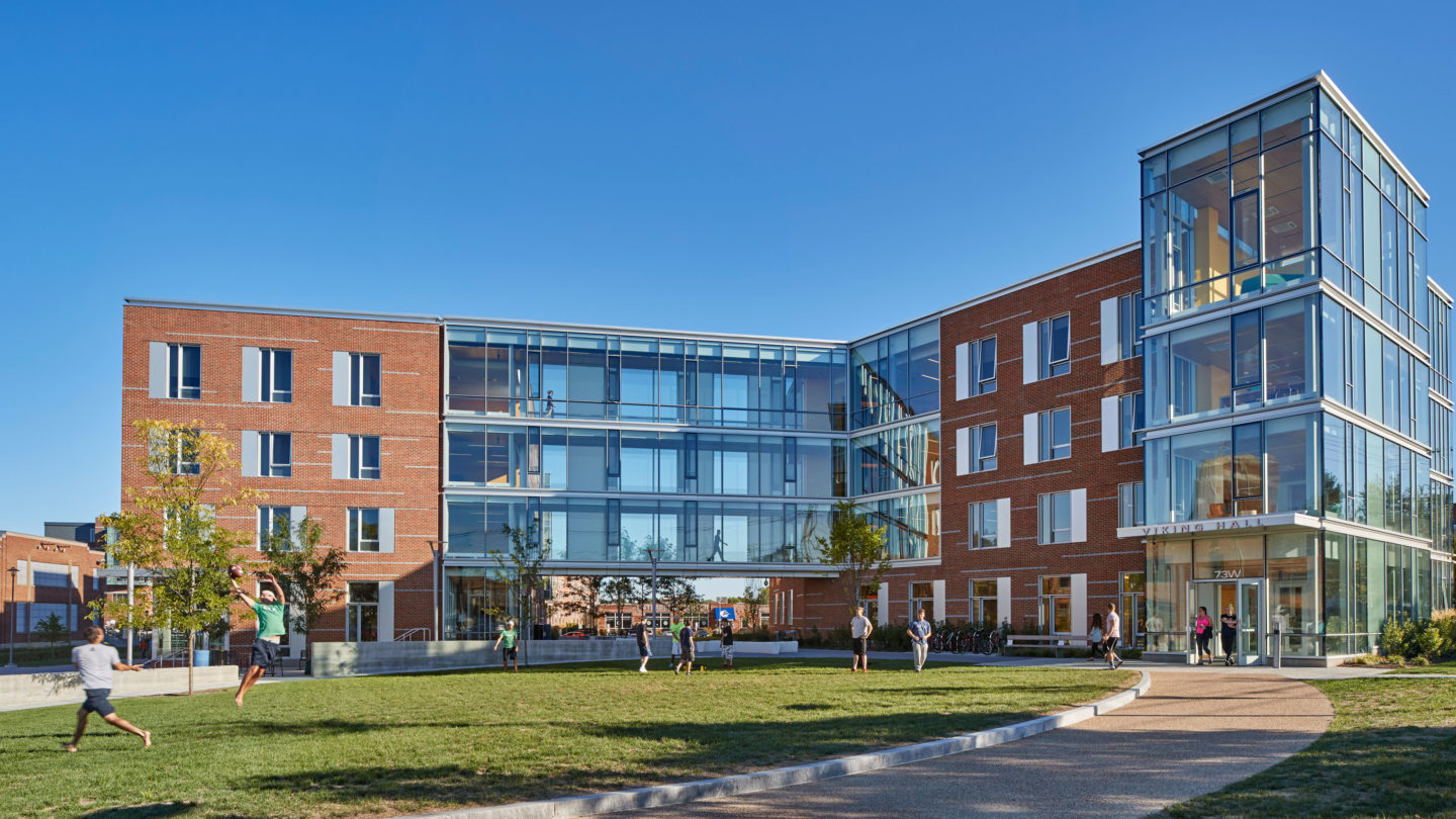 Salem State University Viking Hall - Wagner Hodgson Landscape Architecture